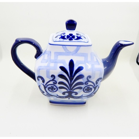 Bombay | Dining | Bombay Company Blue White Chinoiserie Teapot Floral Screen Pattern Cobalt ...